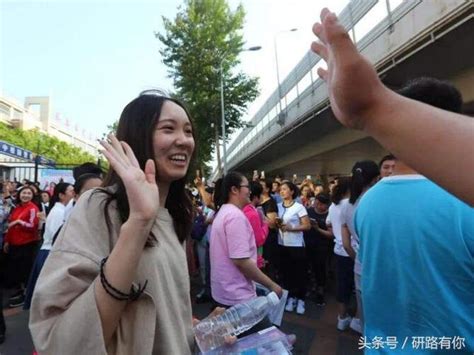 2018年各省市高考分數線匯總：考336分就能在這個省讀一本！ 每日頭條