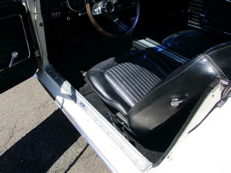 1968 Ford Mustang V 8 Rebuilt 302 Engine 83886 Miles White Select