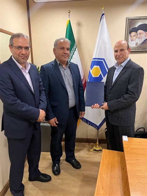 قرارداد همکاری تامین نیرو با شرکت توسعه سینا به امضا رسید