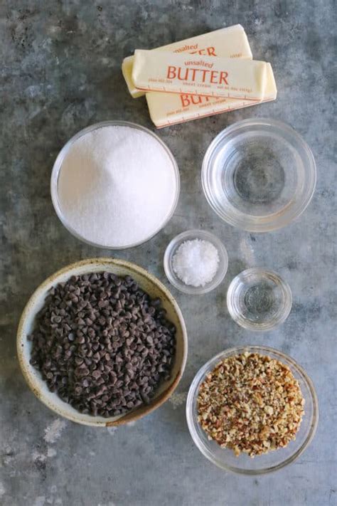 Easy Buttercrunch Toffee Recipe A Farmgirls Dabbles