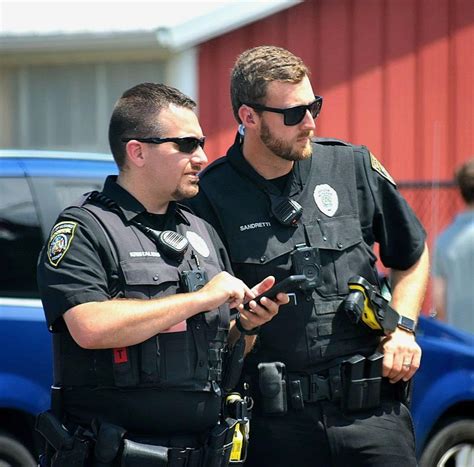 Sro Sandretti “clearly Sgt Muskego Police Department Facebook