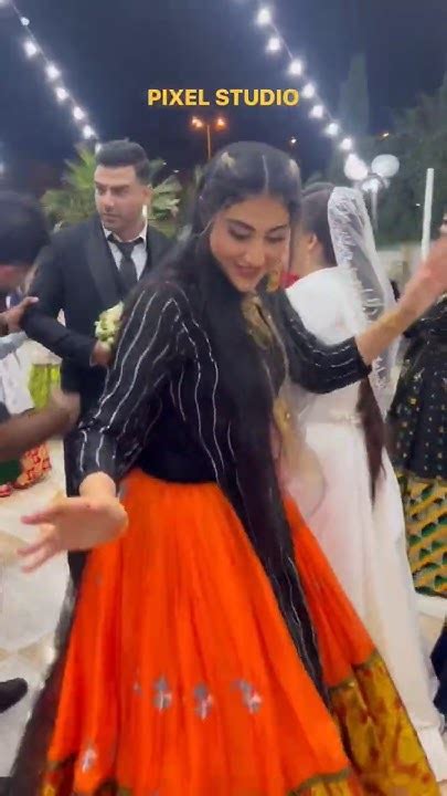 رقص پر انرژی و پر رنگ و لعاب زنان زیبای سرزمینم💃 💖 Dance خواننده هومنپناهی Youtube