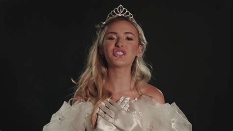 בת הים הקטנה חנוכה 2019 עדי ביטי אילנה אביטל בר גרוצקי Youtube