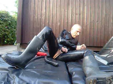 Rubber Man Cumshot BabeFriendTV Com