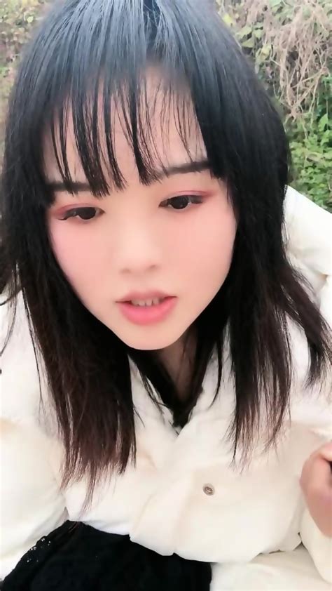 葡萄熟透了户外母狗 巨奶肥臀 到处裸奔 掰穴特写 2