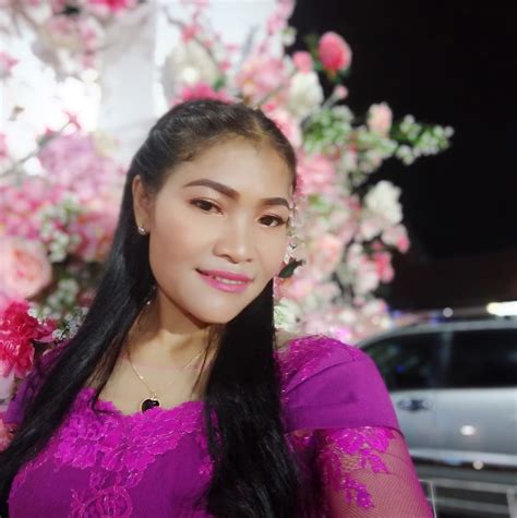 គ្រួសារ សុខចំរើន