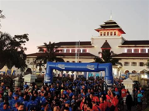 West Java Marathon 2017 Angkat Wisata Kota Bandung