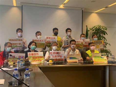疫情險峻 中市民進黨團宣布議員全面暫停跑攤 地方 Nownews今日新聞