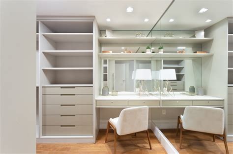 Closet penteadeira dicas para deixar o espaço mais charmoso e funcional Casa Unique