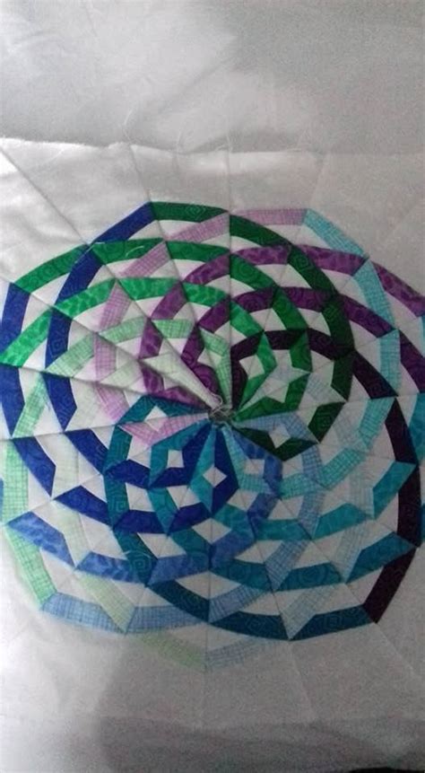 Dancing Ribbons Quilt Pattern