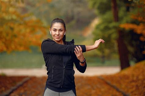 benefits of moderate intensity exercise and how to incorporate it in