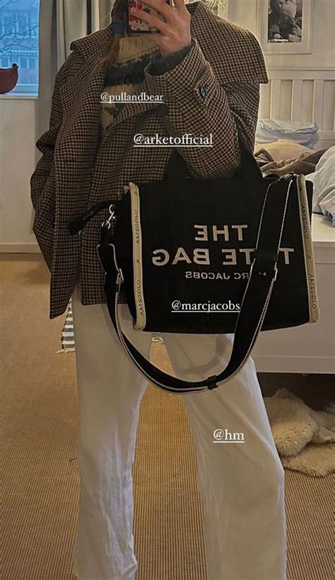 Pin Auf Quick Saves Outfit Ideen Outfit Handtaschen