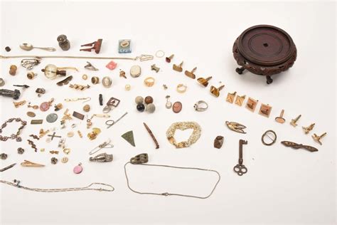 Lot 203 Assorted Trinkets And Treasures Chapel Street Auctions