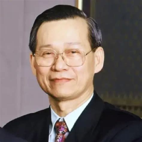 Sumet Jiaravanon A Visionary Leader Of The Charoen Pokphand Group 193 Countries Consortium
