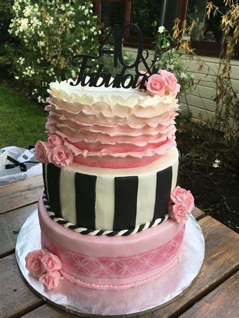40 And Fabulous Birthday Cake Cake Vanilla Cake Fabulous Birthday
