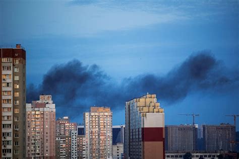 Очевидцы сообщили о новых взрывах в Киеве Газета Ru Новости