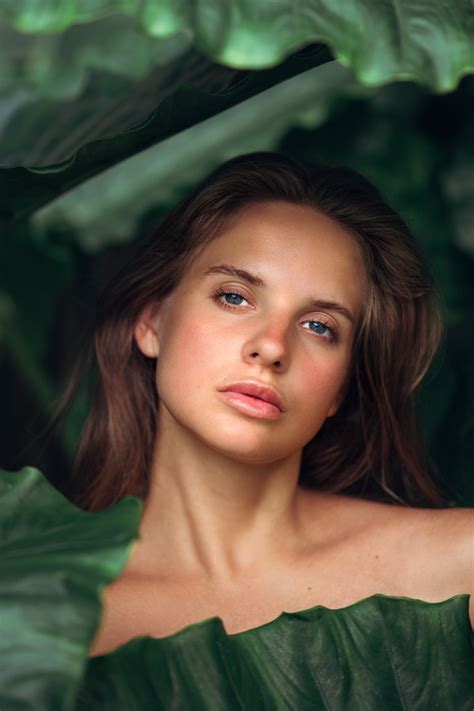 Lizza • Bali Model Agency