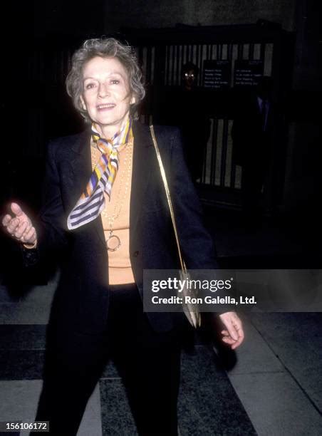 Evelyn Keyes Photos And Premium High Res Pictures Getty Images