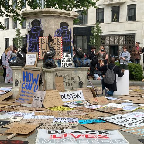 Monumental Symbol Blm Protester Replaces Submerged Slaver Statue
