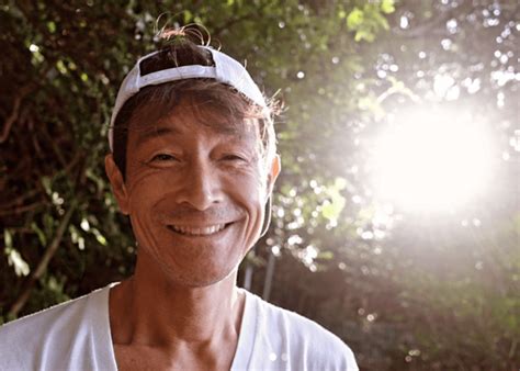 「僕はこの娘をあいしてます」吉田栄作、“ウチの娘”とのお惚気ウェディングドレスショットに反響｜概要｜ニュース｜ピンズバnews
