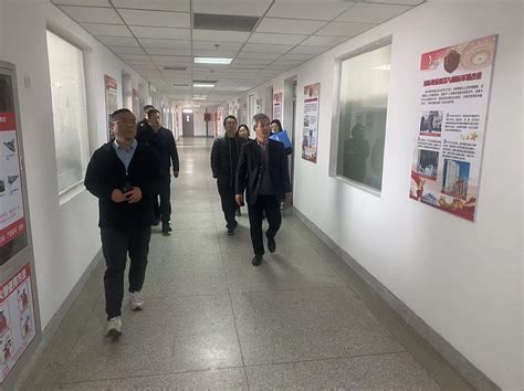 党委副书记、副院长陆勇带队开展学校安全大检查 南京铁道职业技术学院