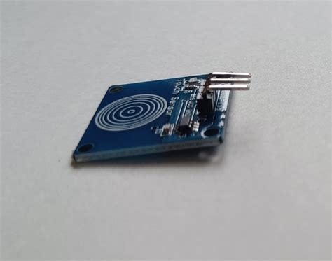 TTP223 1 Way Channel Capacitive Touch Sensor Module Blue Color