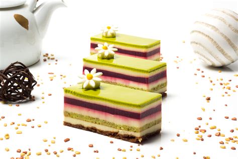 Pistachio Raspberry White Choc Half Slab De Toni Patisserie