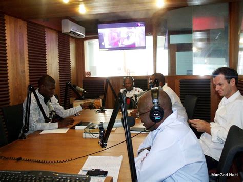 Maarten Boute Le Pdg De La Digicel Invité A L`émission Matin Caraïbes Lundi 7 Juil 2014