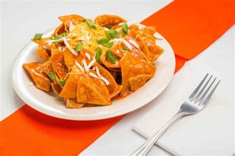 Disfruta De Los Mejores Chilaquiles Rojos Tradicionales Receta Fácil