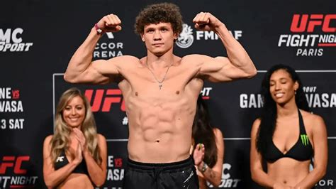 Roman Kopylov Replaces Chris Curtis Vs Anthony Hernandez At Noche UFC