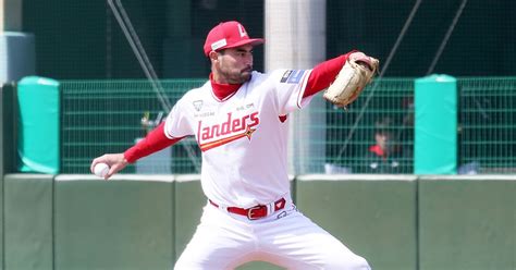 Ssg 화이트 햄스트링 부상 털고 2군서 실전 투구…2이닝 1실점