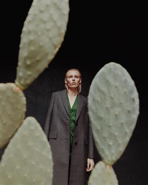Sam Spence Captures Lauren Wassers Modern Winter Elegance — Anne Of