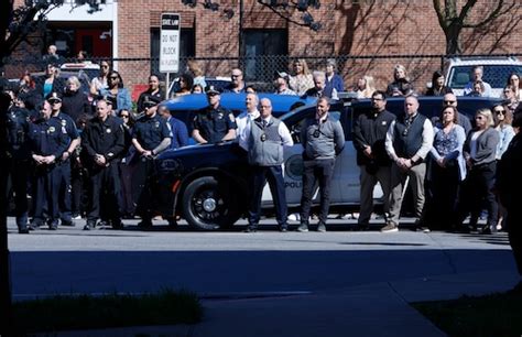 Police Firefighters Strangers Honor Syracuse Officer As His Body