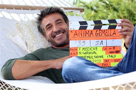 Chi è Mattia Carrano Protagonista Di Prisma Lattore Interpreta I Due