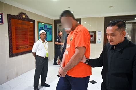 SPRM Tahan Penjawat Awam Disyaki Terima Rasuah Keluarga Banduan Kosmo Digital