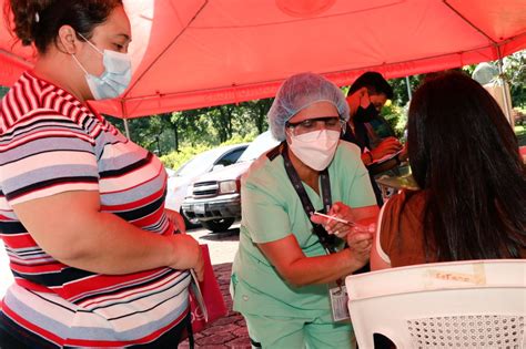 Ministerio De Salud Y La Ues Desarrollan Campaña De Vacunación Para La