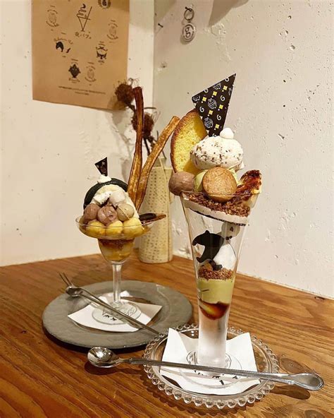 三谷紬さんのインスタグラム写真 三谷紬instagram「🍨🤍 ねおまると〆パフェ。 札幌の〆パフェ文化、 甘いものが大好きな私から