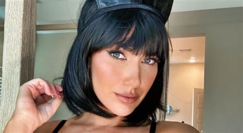Photo Golf Hottie Paige Spiranac Teases Fans With Her Spicy Halloween