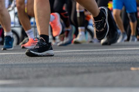 How Plantar Fasciitis Affects Athletes And What You Can Do About It