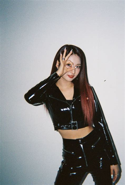 Mpd엠피디 On Twitter Vinyl Clothing Beautiful Asian Girls Women