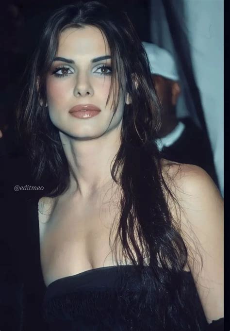 Pin de Angeles Villamil em Fotos artísticas mujer em 2022 Beleza de mulher Mulher Beleza