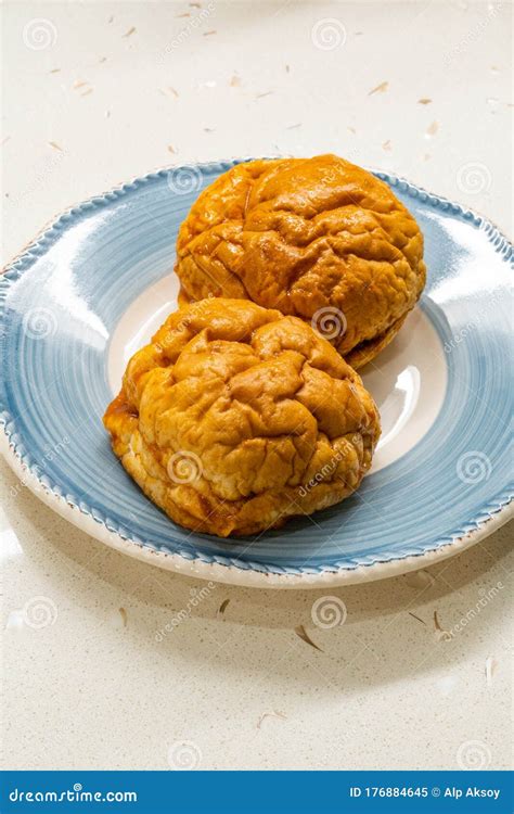 Turkish Wet Burger With Sauce Islak Hamburger Stock Image Image Of Turkey Fresh