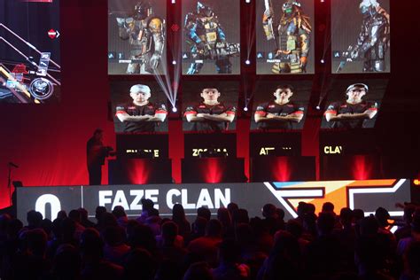 FaZe Clan Upsets OpTic Gaming On The First Day Of The CWL Playoffs Dot Esports