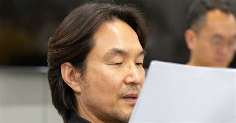 한석규 치킨집 사장됐다…사람 간 갈등 해소 과정이 통쾌하다는 걸 보여주고파 신사장