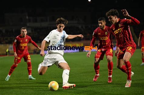 Catanzaro Palermo 1 1 Le Pagelle Dei Quotidiani