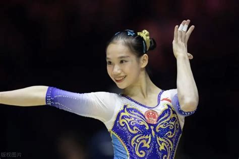 体操世锦赛双杠邹敬园夺冠中国队3金2银力压日本列奖牌榜第二 腾讯新闻