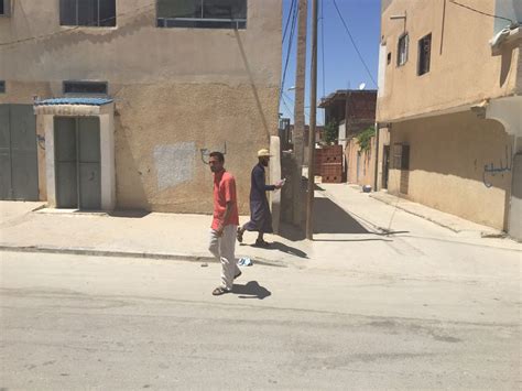 Tunisian Town Where Isis Makes Militants Cnn