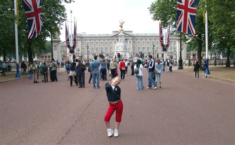 tour guide of london mon 5 aug 2002 blog codestore