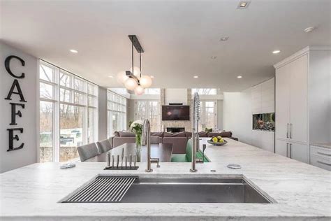 5m Architect George Acock Designed Contemporary Estate In New Albany