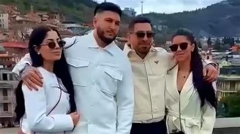 Ilia Topuria Visita Georgia Junto A Omar Montes Y Sus Parejas